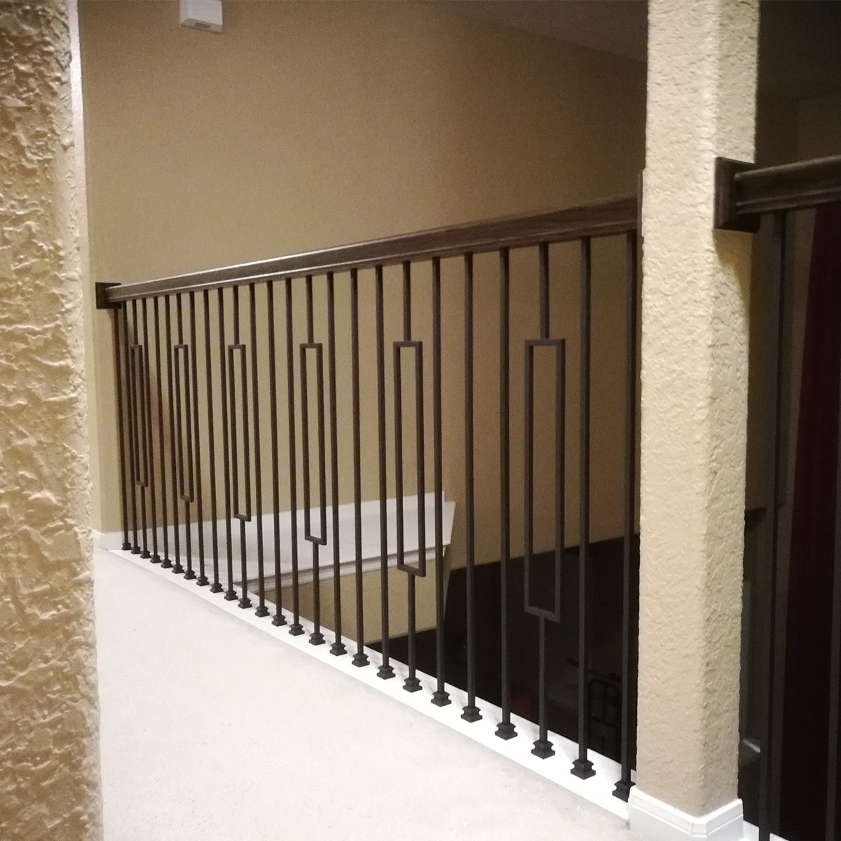 7039 Square Wood Rosette - Affordable Stair Parts – Affordable Stair Parts®